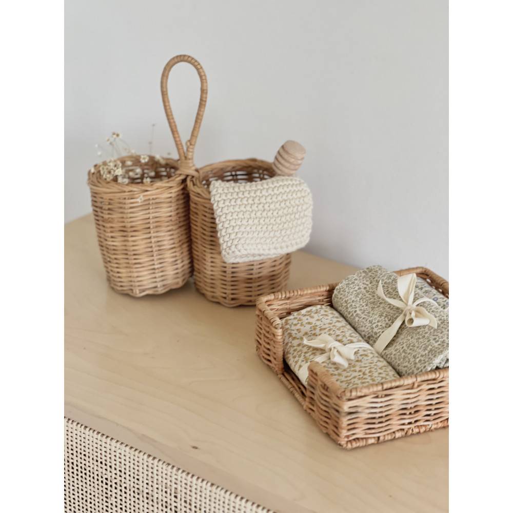 Panier en rotin avec anse de Madam Stoltz | Scandimag Déco - LA MAISON
