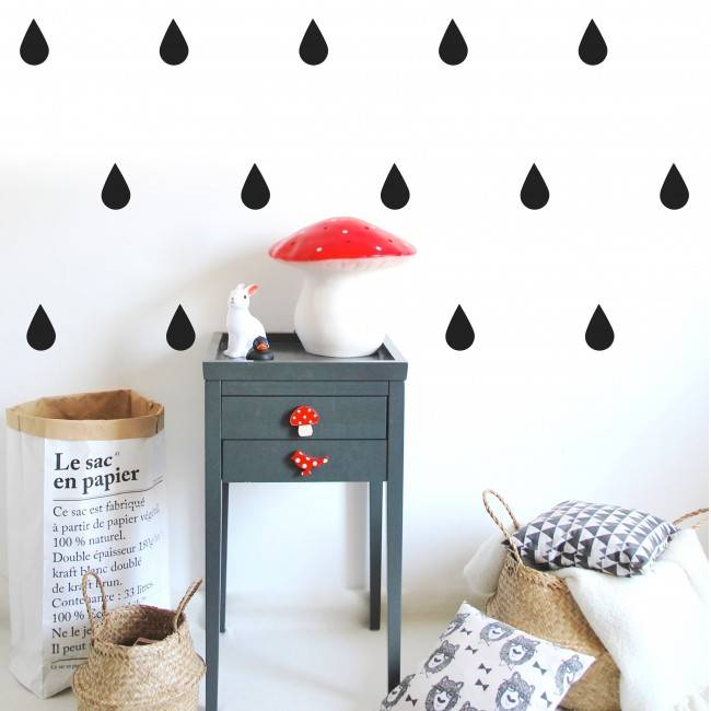 Sticker goutte noir de Pöm le bonhomme | Scandimag Déco
